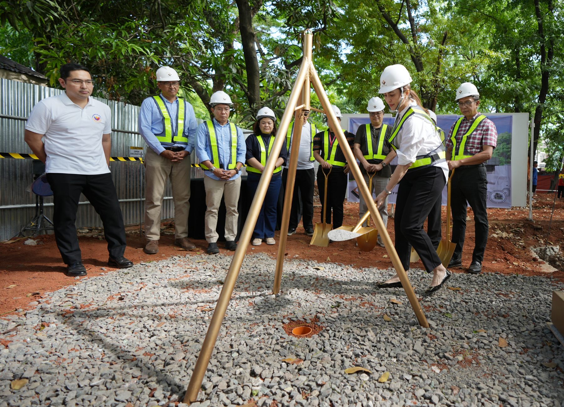 REP. YEDDA MARIE ROMUALDEZ LEADS GROUNDBREAKING OF NEW COVERED COURT ...
