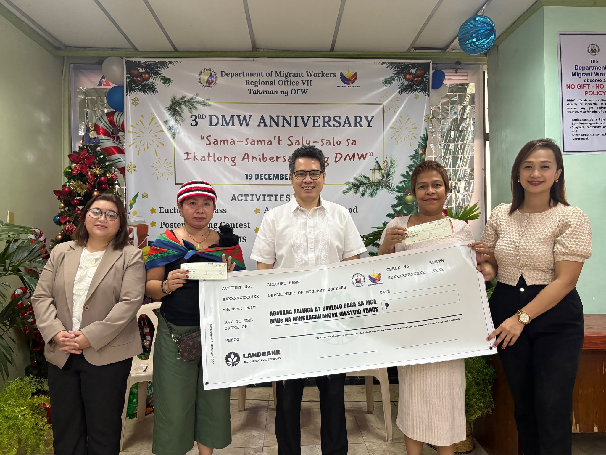 DMW RELEASES P1.4M FINANCIAL AID TO OFWS IN CEBU – Journal Daily News ...