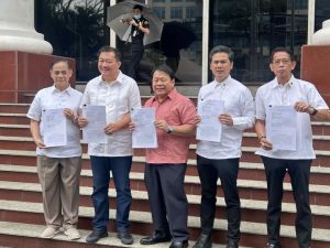 HOUSE LEADERS FACE GRAFT RAPS – Journal Daily News Online