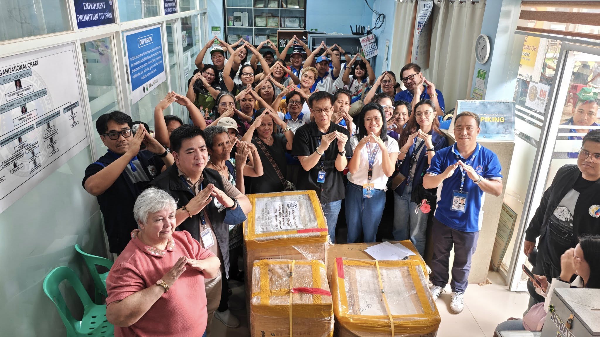 AFTER 3 YEARS, OFW FAMILIES IN KIDAPAWAN CITY FINALLY RECEIVE ...